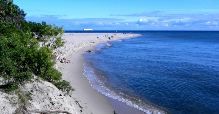 Brytyjczycy zachwyceni pięknymi plażami na Helu - Emito.net