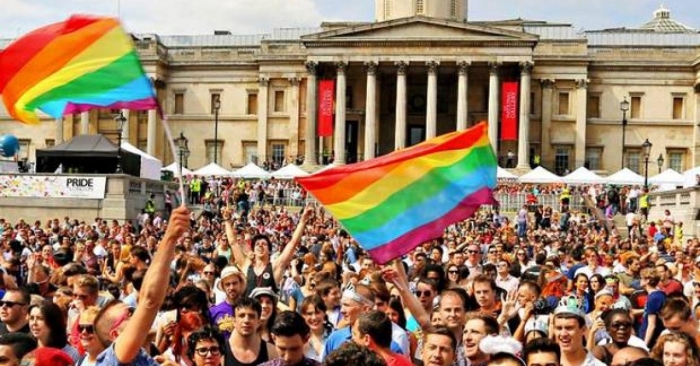 1,3 mln osób w Anglii i Walii identyfikuje się jako LGBT - Emito.net