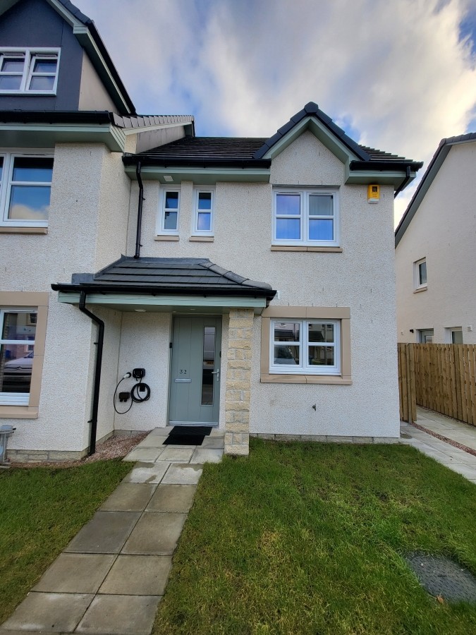 Livingston uphall station, Mieszkania i domy do wynajęcia w Uphall ...